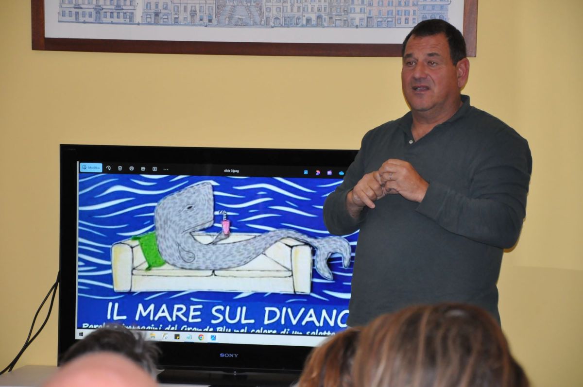 Matteo Miceli – Il Mare sul Divano | Luciano Piazza